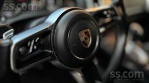 Black Porsche Cayenne 2016 in Riga, with an engine capacity of 3.00 L and mileage of 214 thousand km for 23500 €, photo 9 on AUTOMOTO.COM.LV