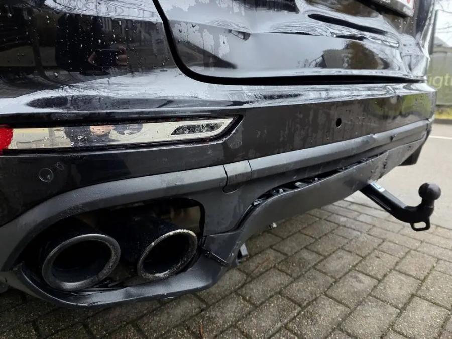 Melns Porsche Cayenne 2016 Rīga, ar dzinēja tilpumu 3.00 L un nobraukumu 204 tūkst. km par 19700 €, foto 12 vietnē AUTOMOTO.COM.LV