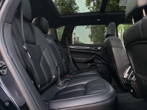 Melns Porsche Cayenne 2016 Utena, ar dzinēja tilpumu 3.60 L un nobraukumu 250 tūkst. km par 16900 €, foto 27 vietnē AUTOMOTO.COM.LV