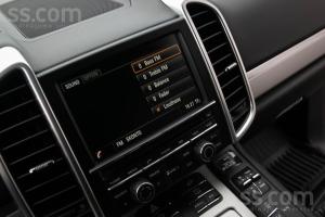 Melns Porsche Cayenne 2016 Tukums, ar dzinēja tilpumu 3.00 L un nobraukumu 289 tūkst. km par 19990 €, foto 18 vietnē AUTOMOTO.COM.LV