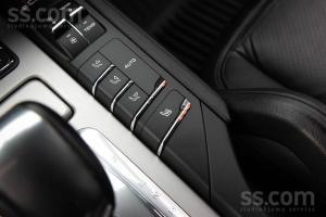 Melns Porsche Cayenne 2016 Tukums, ar dzinēja tilpumu 3.00 L un nobraukumu 289 tūkst. km par 19990 €, foto 34 vietnē AUTOMOTO.COM.LV