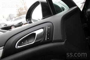 Melns Porsche Cayenne 2016 Tukums, ar dzinēja tilpumu 3.00 L un nobraukumu 289 tūkst. km par 19990 €, foto 36 vietnē AUTOMOTO.COM.LV