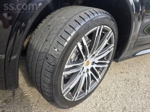 Melns Porsche Cayenne 2016 Rīga, ar dzinēja tilpumu 3.00 L un nobraukumu 0 tūkst. km par 19500 €, foto 15 vietnē AUTOMOTO.COM.LV