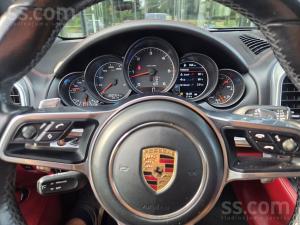 Melns Porsche Cayenne 2016 Rīga, ar dzinēja tilpumu 3.00 L un nobraukumu 0 tūkst. km par 19500 €, foto 19 vietnē AUTOMOTO.COM.LV