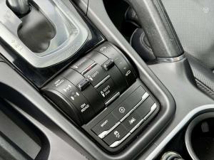 Black Porsche Cayenne 2016 in Siauliai, with an engine capacity of 4.13 L and mileage of 205 thousand km for 28900 €, photo 17 on AUTOMOTO.COM.LV