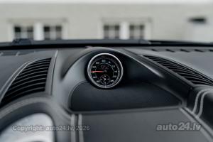 Black Porsche Cayenne 2016 in Tallinn, with an engine capacity of 4.10 L and mileage of 180 thousand km for 27600 €, photo 14 on AUTOMOTO.COM.LV