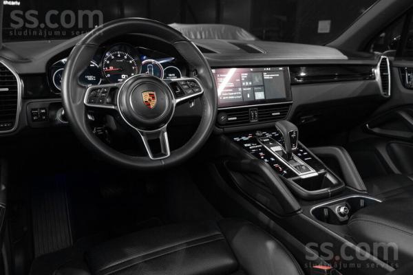 Melns Porsche Cayenne 2017 Rīga, ar dzinēja tilpumu 3.00 L un nobraukumu 171 tūkst. km par 44900 €, foto 5 vietnē AUTOMOTO.COM.LV