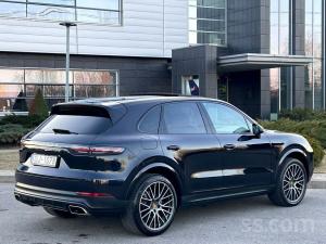 Melns Porsche Cayenne 2017 Rīga, ar dzinēja tilpumu 3.00 L un nobraukumu 171 tūkst. km par 34950 €, foto 9 vietnē AUTOMOTO.COM.LV