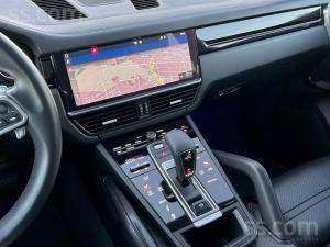 Melns Porsche Cayenne 2017 Rīga, ar dzinēja tilpumu 3.00 L un nobraukumu 171 tūkst. km par 34950 €, foto 15 vietnē AUTOMOTO.COM.LV