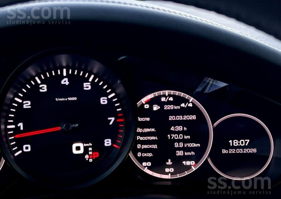 Melns Porsche Cayenne 2017 Rīga, ar dzinēja tilpumu 3.00 L un nobraukumu 171 tūkst. km par 34950 €, foto 21 vietnē AUTOMOTO.COM.LV