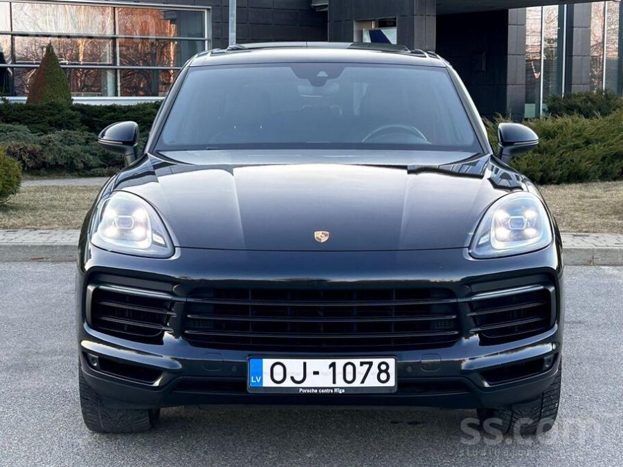 Melns Porsche Cayenne 2017 Rīga, ar dzinēja tilpumu 3.00 L un nobraukumu 171 tūkst. km par 34950 €, foto 26 vietnē AUTOMOTO.COM.LV