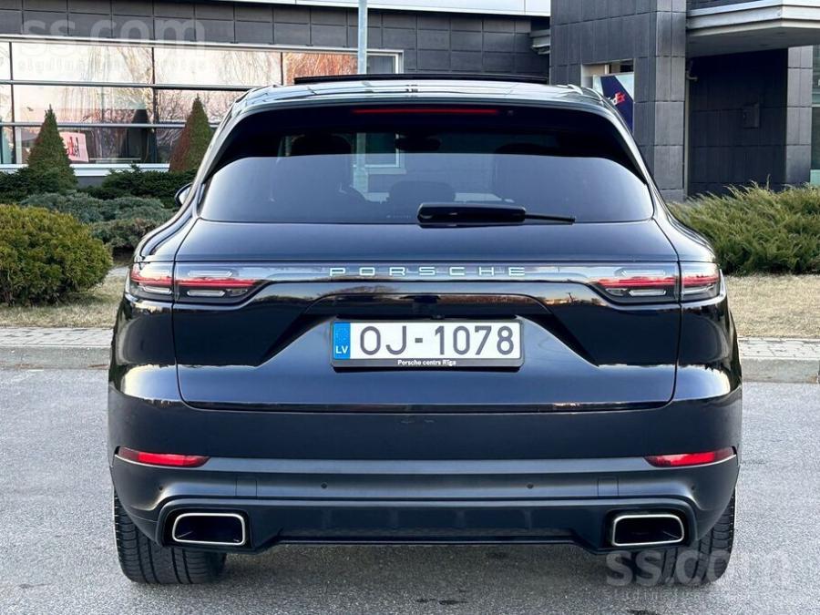 Melns Porsche Cayenne 2017 Rīga, ar dzinēja tilpumu 3.00 L un nobraukumu 171 tūkst. km par 34950 €, foto 29 vietnē AUTOMOTO.COM.LV