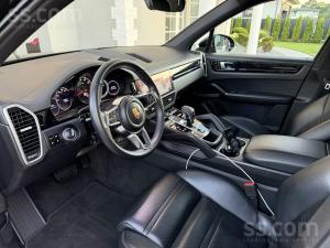 Melns Porsche Cayenne 2017 Rīga, ar dzinēja tilpumu 2.90 L un nobraukumu 172 tūkst. km par 32000 €, foto 8 vietnē AUTOMOTO.COM.LV