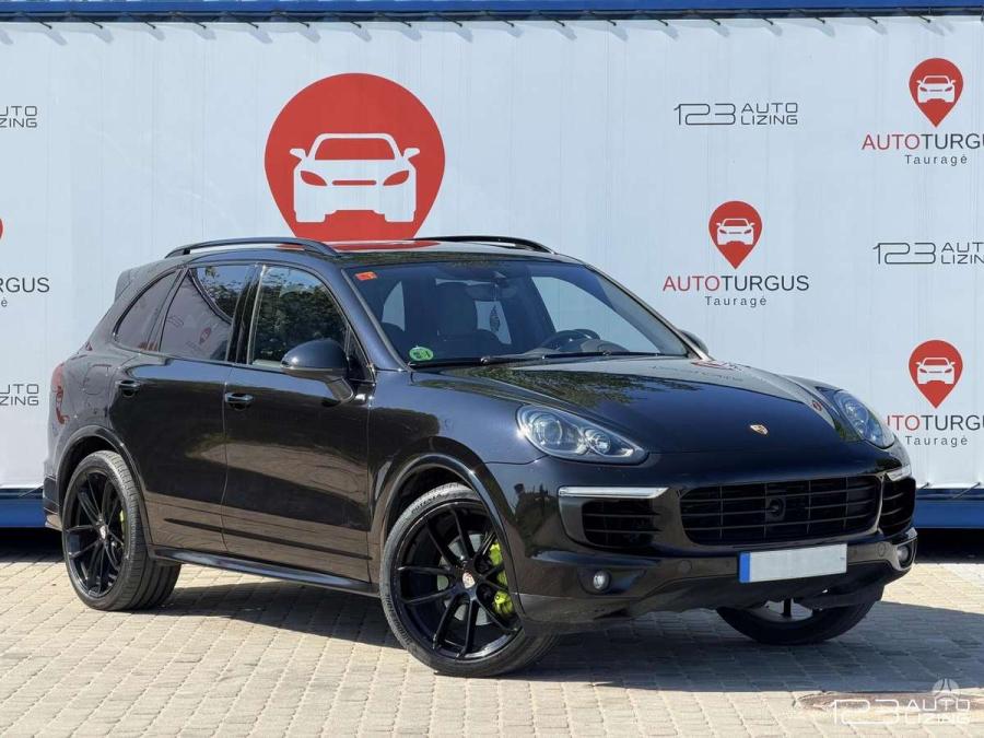 Melns Porsche Cayenne 2017 Tauragė, ar dzinēja tilpumu 3.00 L un nobraukumu 250 tūkst. km par 26990 €, foto 6 vietnē AUTOMOTO.COM.LV