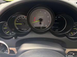 Melns Porsche Cayenne 2017 Klaipėda, ar dzinēja tilpumu 3.00 L un nobraukumu 183 tūkst. km par 19500 €, foto 22 vietnē AUTOMOTO.COM.LV