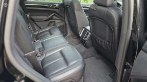 Melns Porsche Cayenne 2017 Šauļi, ar dzinēja tilpumu 2.97 L un nobraukumu 319 tūkst. km par 24900 €, foto 12 vietnē AUTOMOTO.COM.LV