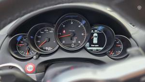 Melns Porsche Cayenne 2017 Šauļi, ar dzinēja tilpumu 2.97 L un nobraukumu 319 tūkst. km par 24900 €, foto 16 vietnē AUTOMOTO.COM.LV