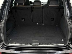Black Porsche Cayenne 2017 in Vilnius, with an engine capacity of 3.60 L and mileage of 173 thousand km for 21000 €, photo 13 on AUTOMOTO.COM.LV
