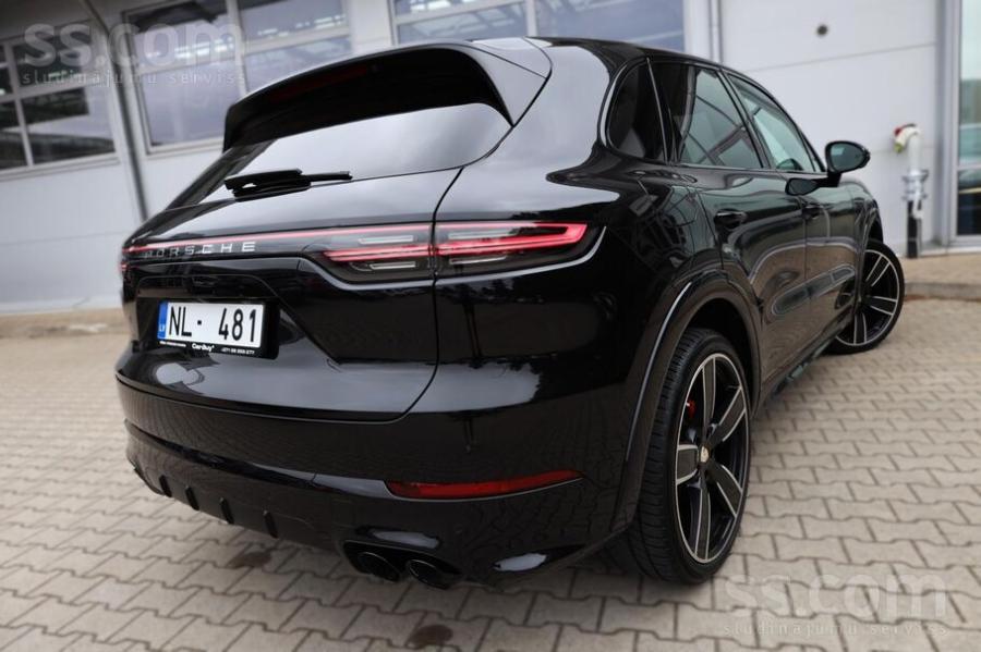Melns Porsche Cayenne 2018 Rīga, ar dzinēja tilpumu 2.90 L un nobraukumu 0 tūkst. km par 59995 €, foto 13 vietnē AUTOMOTO.COM.LV