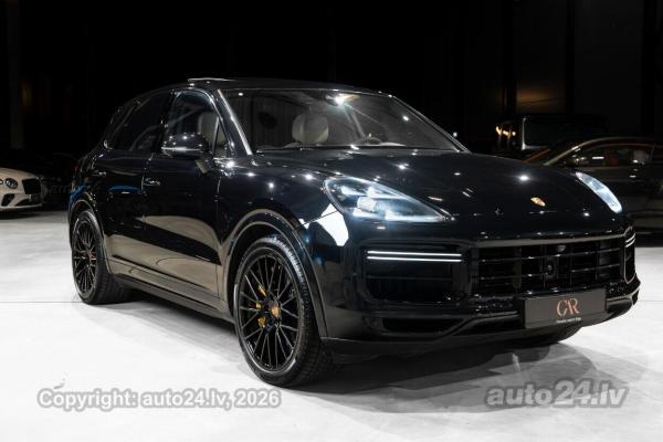 Melns Porsche Cayenne 2018 Rīga, ar dzinēja tilpumu 4.00 L un nobraukumu 296 tūkst. km par 49900 €, foto 2 vietnē AUTOMOTO.COM.LV
