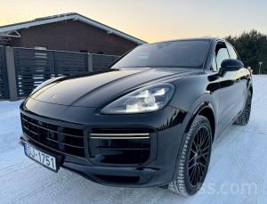 Melns Porsche Cayenne 2018 Rīga, ar dzinēja tilpumu 4.00 L un nobraukumu 0 tūkst. km par 46900 €, foto  vietnē AUTOMOTO.COM.LV