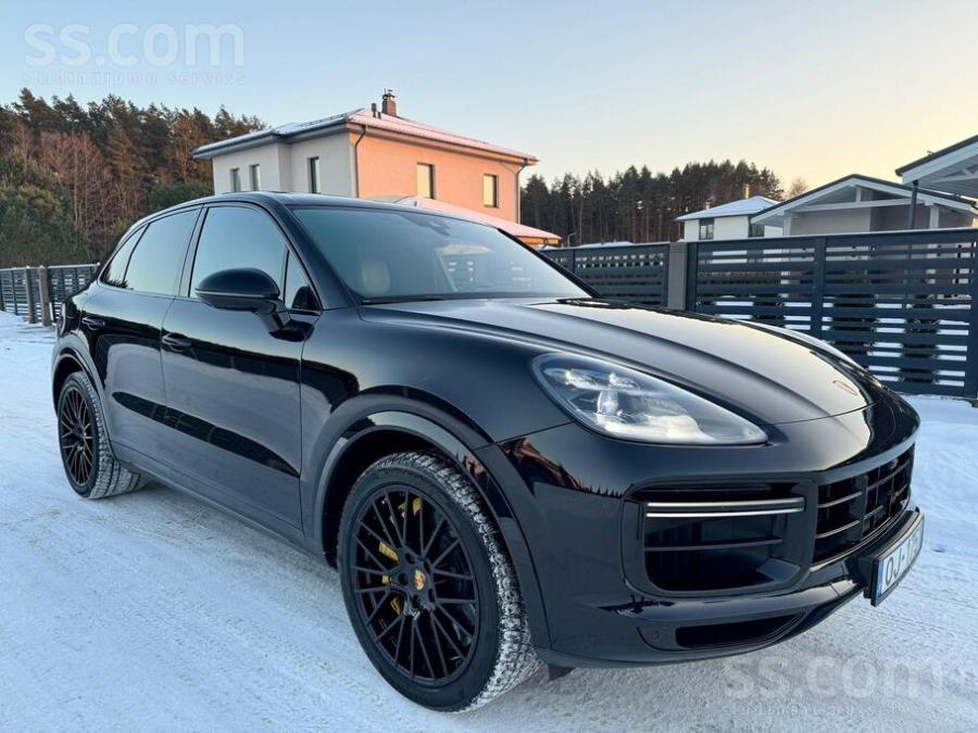 Melns Porsche Cayenne 2018 Rīga, ar dzinēja tilpumu 4.00 L un nobraukumu 0 tūkst. km par 46900 €, foto 6 vietnē AUTOMOTO.COM.LV