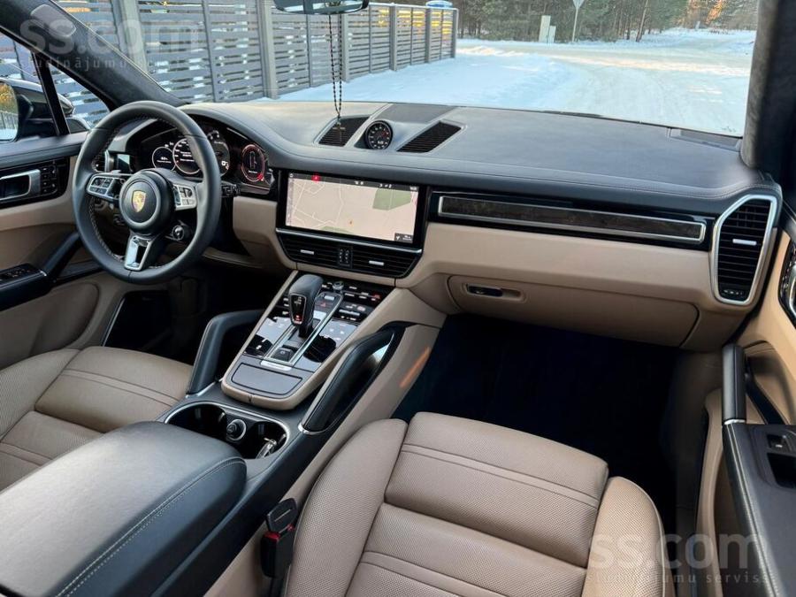 Melns Porsche Cayenne 2018 Rīga, ar dzinēja tilpumu 4.00 L un nobraukumu 0 tūkst. km par 46900 €, foto 15 vietnē AUTOMOTO.COM.LV