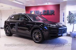 Black Porsche Cayenne 2018 in Tallinn, with an engine capacity of 2.90 L and mileage of 148 thousand km for 48900 €, photo  on AUTOMOTO.COM.LV