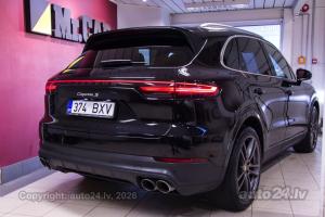Melns Porsche Cayenne 2018 Tallina, ar dzinēja tilpumu 2.90 L un nobraukumu 148 tūkst. km par 48900 €, foto 3 vietnē AUTOMOTO.COM.LV