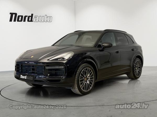 Melns Porsche Cayenne 2018 Tallina, ar dzinēja tilpumu 4.00 L un nobraukumu 145 tūkst. km par 54900 €, foto 1 vietnē AUTOMOTO.COM.LV