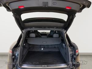 Melns Porsche Cayenne 2018 Tallina, ar dzinēja tilpumu 4.00 L un nobraukumu 145 tūkst. km par 54900 €, foto 13 vietnē AUTOMOTO.COM.LV