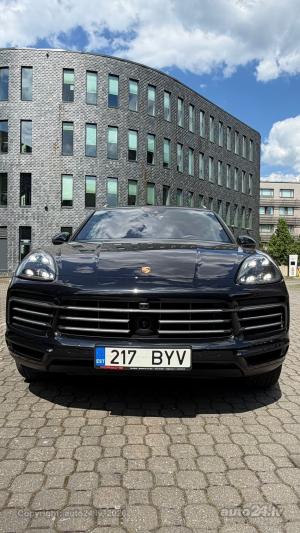 Black Porsche Cayenne 2018 in Tallinn, with an engine capacity of 2.90 L and mileage of 62 thousand km for 57000 €, photo 3 on AUTOMOTO.COM.LV