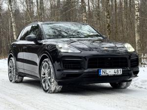 Black Porsche Cayenne 2018 in Riga, with an engine capacity of 2.90 L and mileage of 112 thousand km for 52000 €, photo  on AUTOMOTO.COM.LV