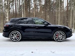 Black Porsche Cayenne 2018 in Riga, with an engine capacity of 2.90 L and mileage of 112 thousand km for 52000 €, photo 21 on AUTOMOTO.COM.LV
