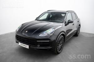 Black Porsche Cayenne 2018 in Tallinn, with an engine capacity of 4.00 L and mileage of 145 thousand km for 52999 €, photo  on AUTOMOTO.COM.LV