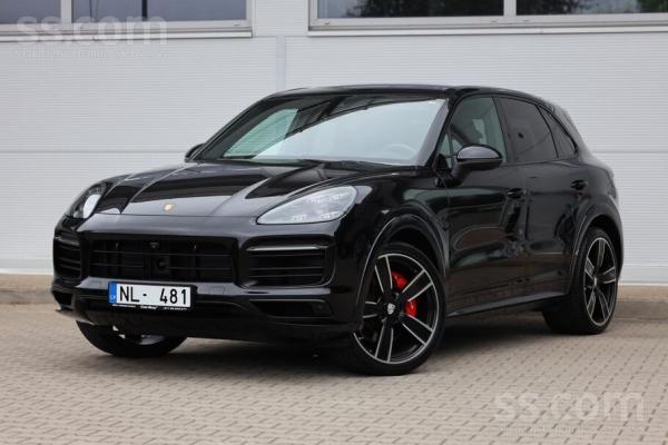 Black Porsche Cayenne 2018 in Riga, with an engine capacity of 2.90 L and mileage of 0 thousand km for 51995 €, photo 1 on AUTOMOTO.COM.LV