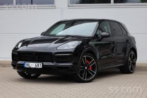 Black Porsche Cayenne 2018 in Riga, with an engine capacity of 2.90 L and mileage of 0 thousand km for 51995 €, photo  on AUTOMOTO.COM.LV