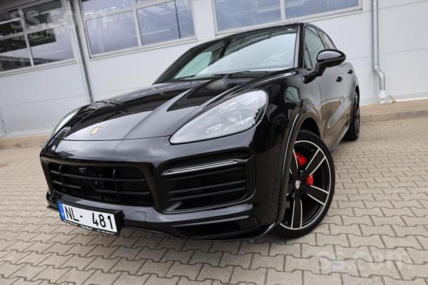 Black Porsche Cayenne 2018 in Riga, with an engine capacity of 2.90 L and mileage of 0 thousand km for 51995 €, photo 2 on AUTOMOTO.COM.LV
