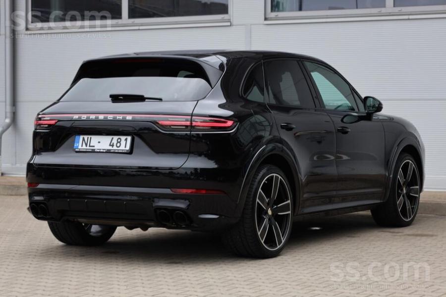 Melns Porsche Cayenne 2018 Rīga, ar dzinēja tilpumu 2.90 L un nobraukumu 0 tūkst. km par 51995 €, foto 13 vietnē AUTOMOTO.COM.LV