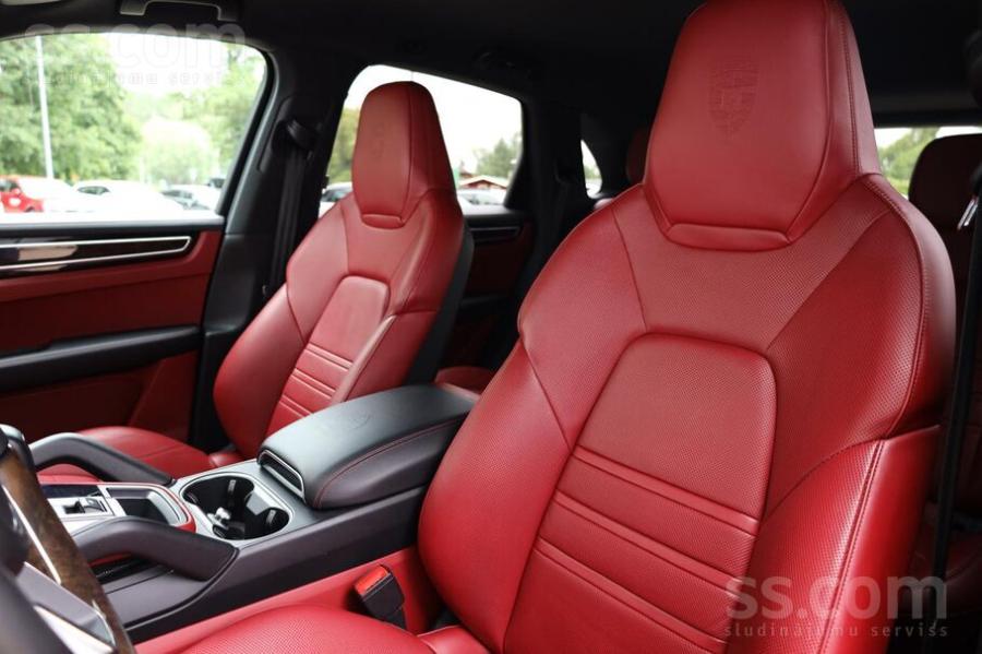 Melns Porsche Cayenne 2018 Rīga, ar dzinēja tilpumu 2.90 L un nobraukumu 0 tūkst. km par 51995 €, foto 19 vietnē AUTOMOTO.COM.LV