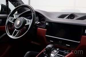 Melns Porsche Cayenne 2018 Rīga, ar dzinēja tilpumu 2.90 L un nobraukumu 0 tūkst. km par 51995 €, foto 21 vietnē AUTOMOTO.COM.LV