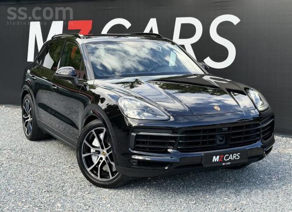 Black Porsche Cayenne 2018 in Riga, with an engine capacity of 3.00 L and mileage of 100 thousand km for 42990 €, photo 1 on AUTOMOTO.COM.LV