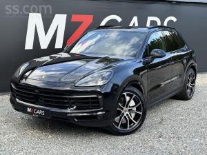 Черный Порше Каен 2018 в Рига, объемом двигателя 3.00 л и пробегом 100 тыс. км за 42990 €, фото 3 на AUTOMOTO.COM.LV