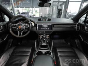 Melns Porsche Cayenne 2018 Rīga, ar dzinēja tilpumu 3.00 L un nobraukumu 163 tūkst. km par 46000 €, foto 6 vietnē AUTOMOTO.COM.LV