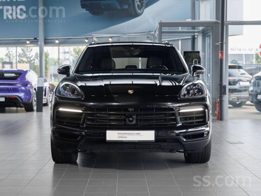 Melns Porsche Cayenne 2018 Rīga, ar dzinēja tilpumu 3.00 L un nobraukumu 163 tūkst. km par 46000 €, foto 9 vietnē AUTOMOTO.COM.LV