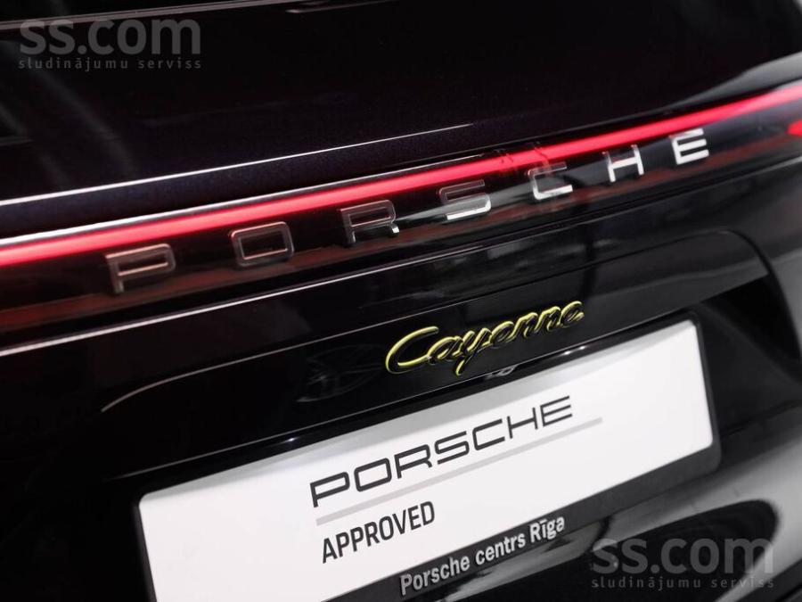 Melns Porsche Cayenne 2018 Rīga, ar dzinēja tilpumu 3.00 L un nobraukumu 163 tūkst. km par 46000 €, foto 14 vietnē AUTOMOTO.COM.LV