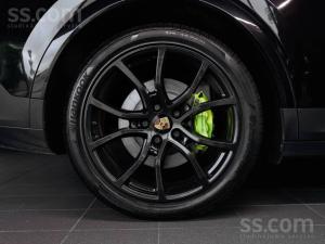 Melns Porsche Cayenne 2018 Rīga, ar dzinēja tilpumu 3.00 L un nobraukumu 163 tūkst. km par 46000 €, foto 17 vietnē AUTOMOTO.COM.LV