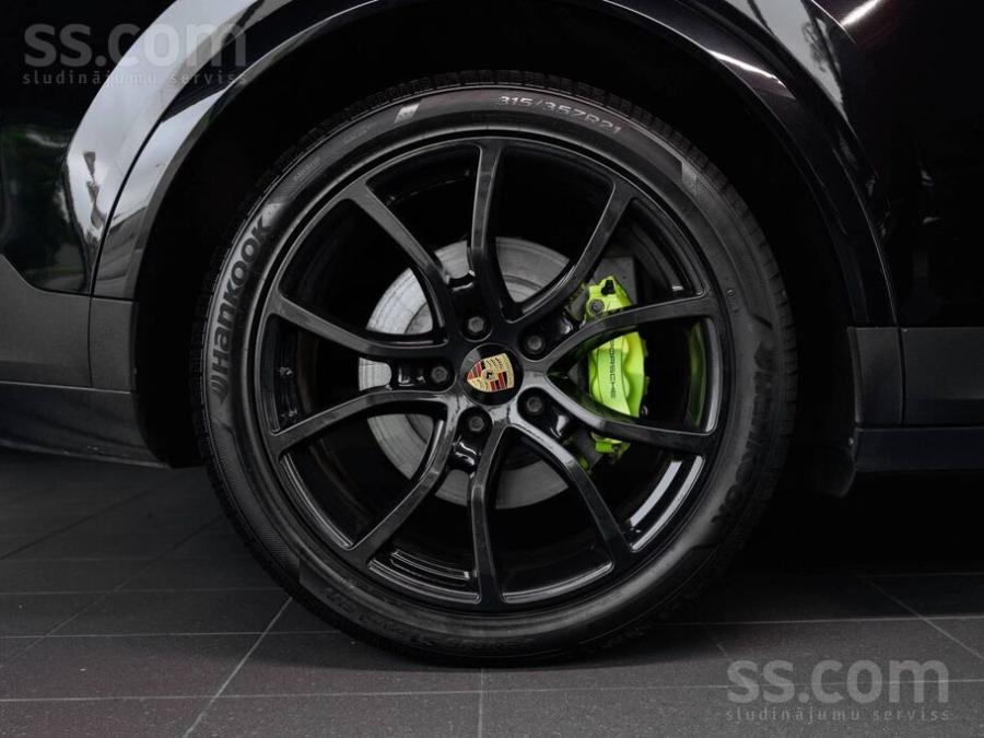 Melns Porsche Cayenne 2018 Rīga, ar dzinēja tilpumu 3.00 L un nobraukumu 163 tūkst. km par 46000 €, foto 17 vietnē AUTOMOTO.COM.LV