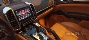 Melns Porsche Cayenne 2018 Tartu, ar dzinēja tilpumu 3.00 L un nobraukumu 140 tūkst. km par 45000 €, foto 8 vietnē AUTOMOTO.COM.LV