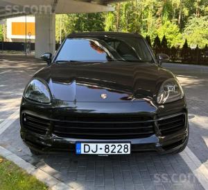 Black Porsche Cayenne 2018 in Jurmala, with an engine capacity of 3.00 L and mileage of 110 thousand km for 42400 €, photo  on AUTOMOTO.COM.LV